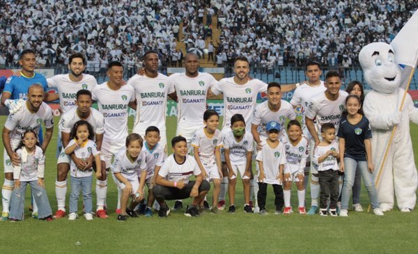 Los Cremas se enfrentarán en "duelo de campeones" en EEUU