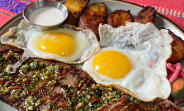 Conoce 9 opciones de restaurantes chapines en Nueva York